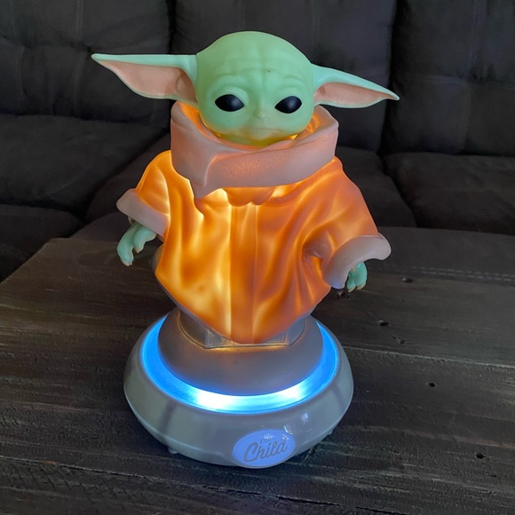 Star Wars | Toys | Disney Star Wars Mandalorian Baby Yoda Battery ...
